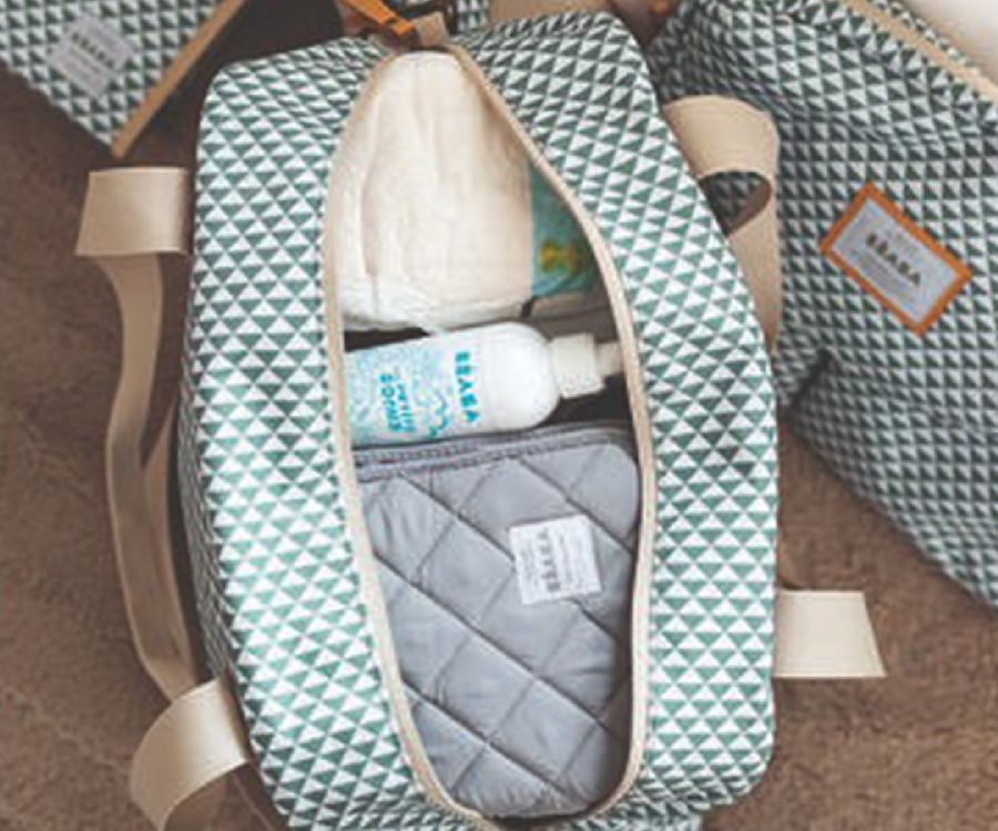 Verzorgingstas Beaba Genève II, draagtas met luiermat | Play Print ...